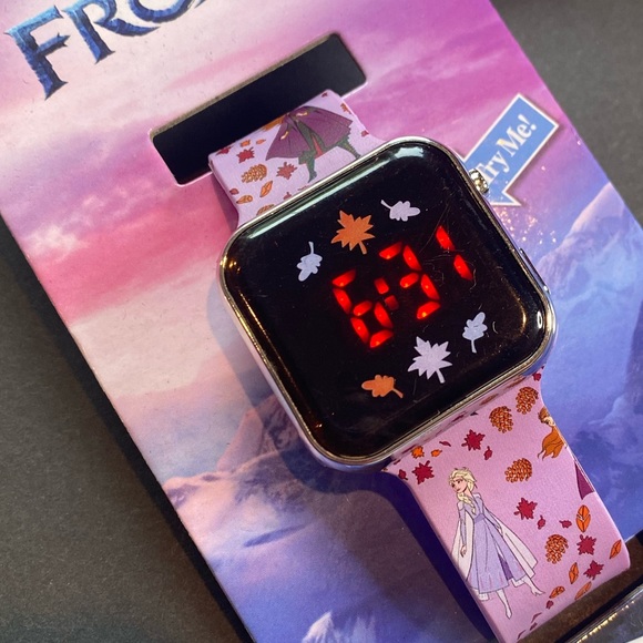 Disney | Accessories | Disney Frozen Led Watch Has Batteries And Works ...